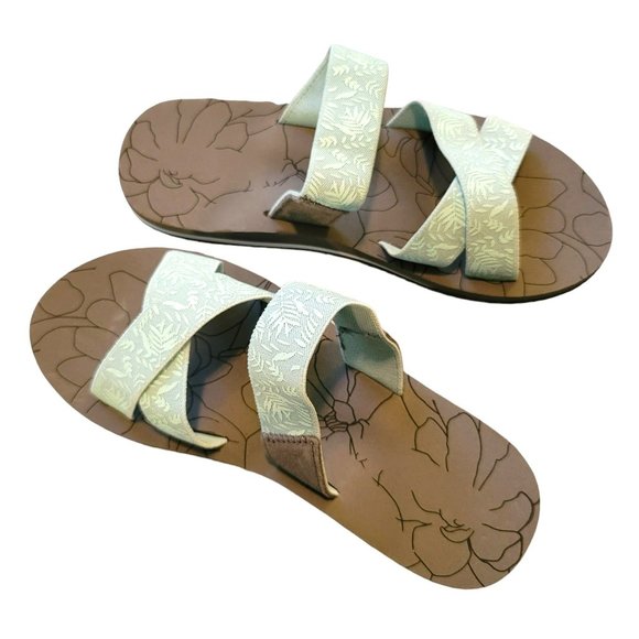 Boutique | Shoes | Seafoam Green Sandals Floral Elastic Straps Grey ...